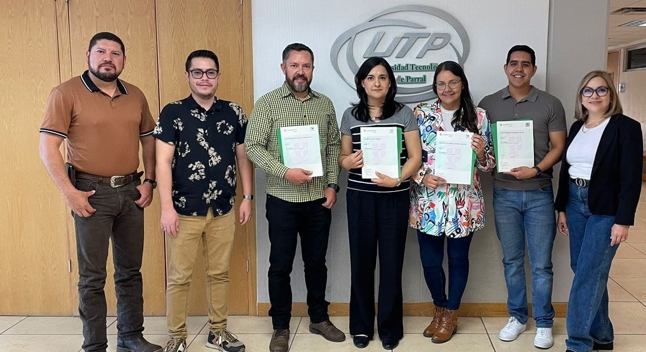 Reciben docentes de la UT Parral certificación en idioma inglés por la ...